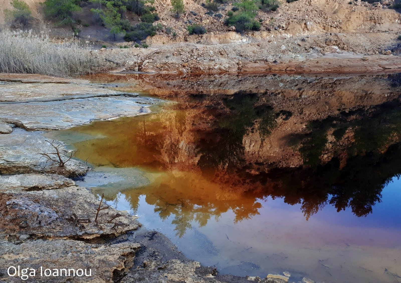 Η Λίμνη με τις χαλκοκόκκινες , ροζ και πορτοκαλί αποχρώσεις !!! - My ...